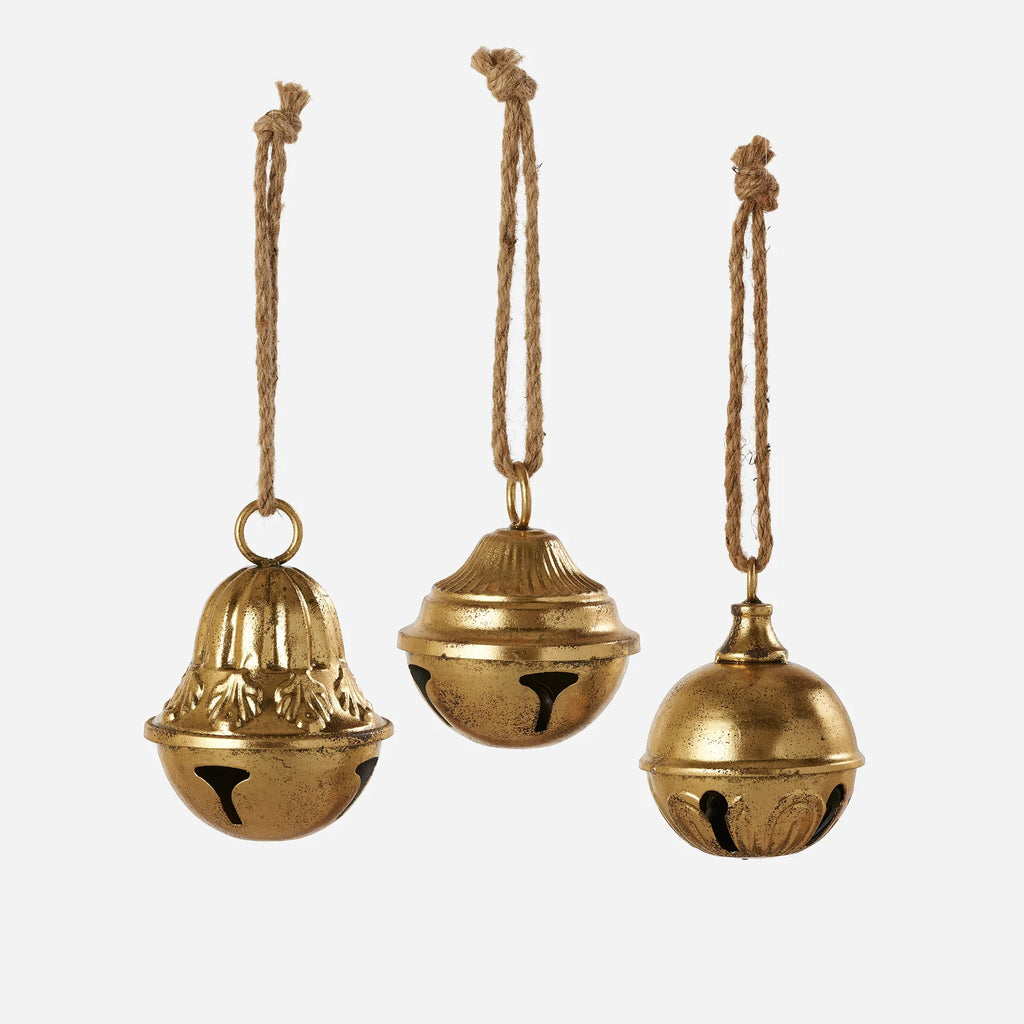 Ornate Brass Bell – Navy Blooms